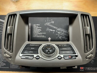 Infiniti G37 Radio/Screen Control Panel | eBay