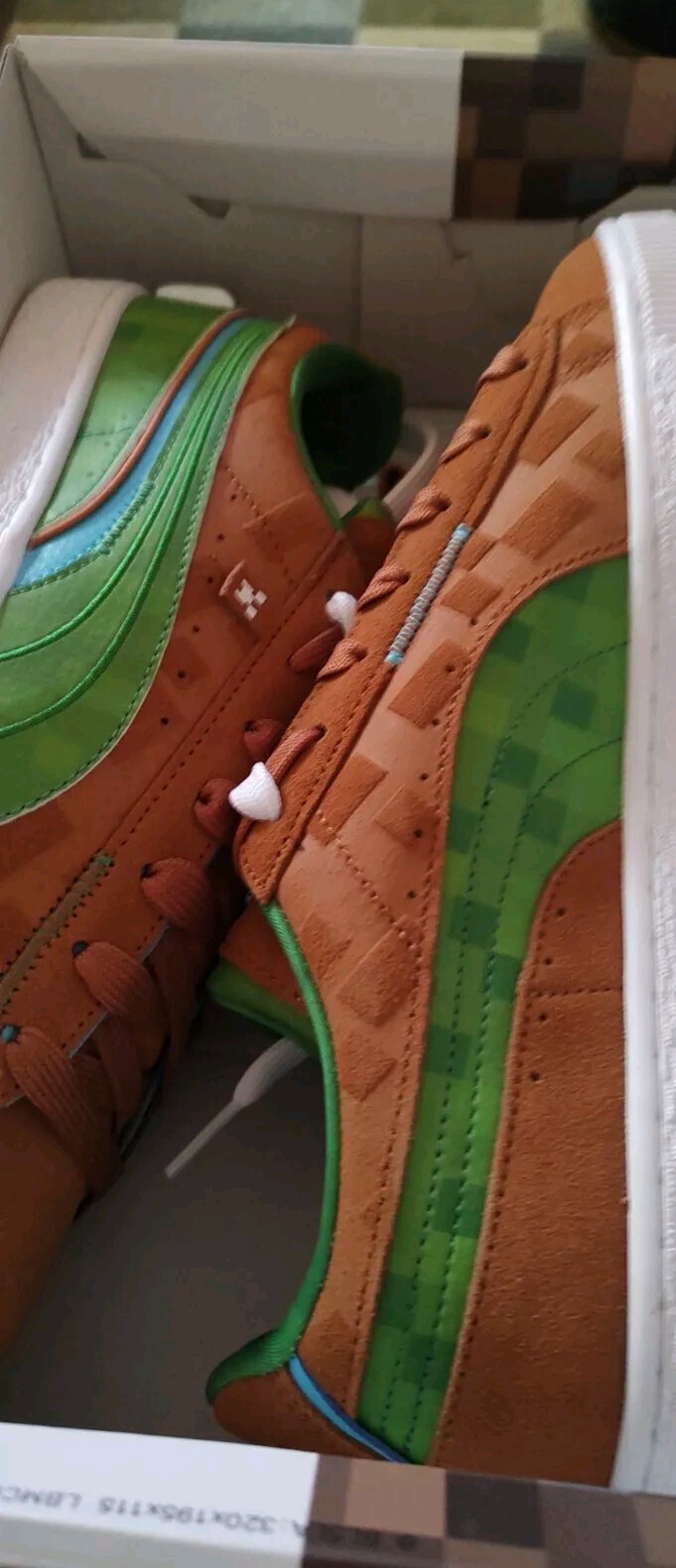PUMA Suede x Minecraft Grass Block 2022 386290 01 Men's Size 9 | eBay