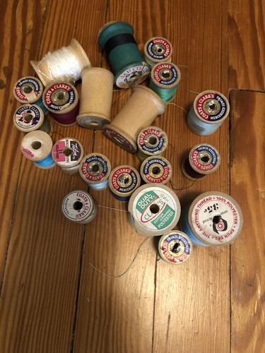 Lot Of 20 Vintage Wooden Sewing Thread Spools, Coats And Clark’s ...