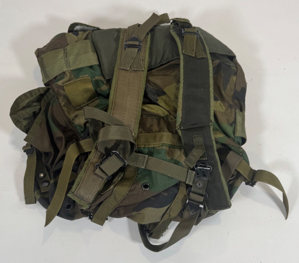 USGI Military LC-2 Medium ALICE Field Pack w/ Shoulder Straps M81 ...