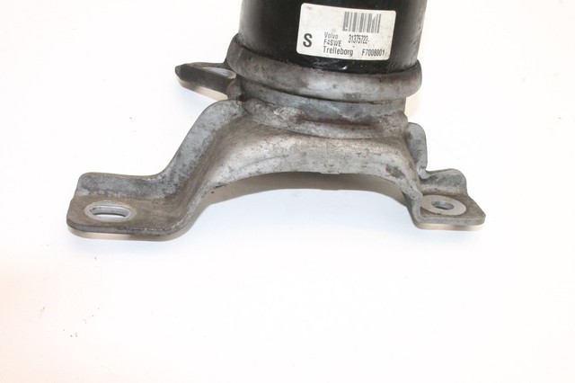 VOLVO V70 2016 2.0TD RHD RIGHT SIDE ENGINE MOUNT 31375722 OEM for sale ...