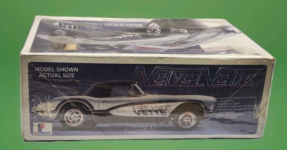 Vtg 1981 MPC Velvet Vette '57 Corvette Roadster Model Car Kit 1-3717 ...