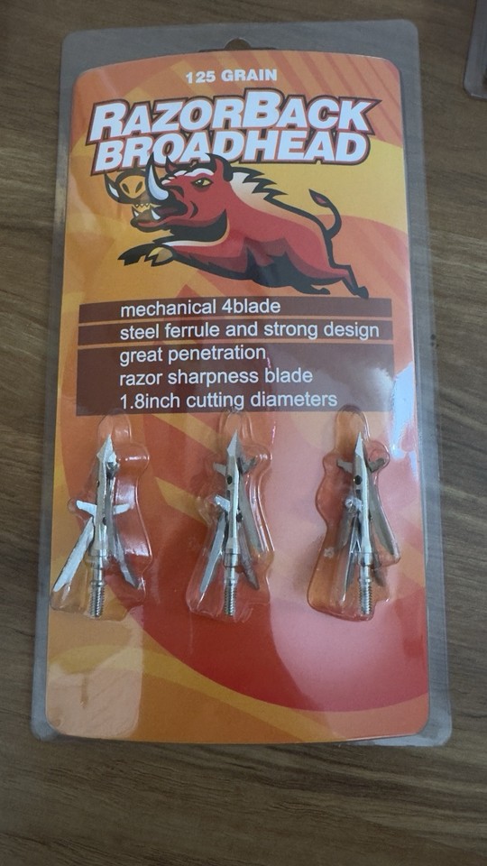 RazorBack 125 Grain 4 Blade Mechanical Broadheads -3 Pack | eBay