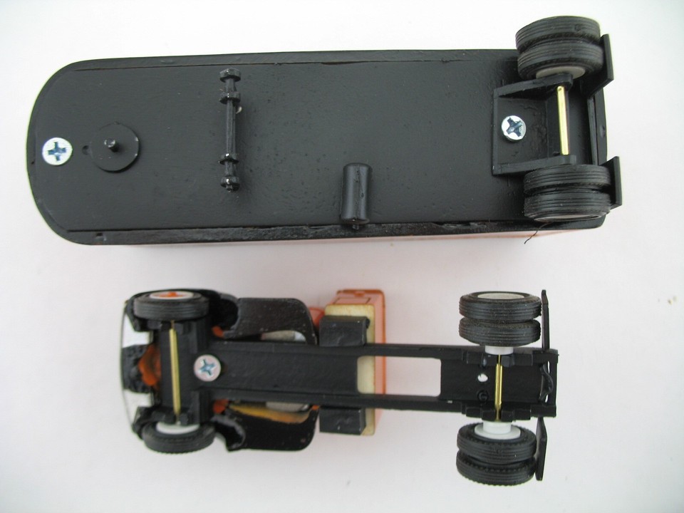 DeHanes Model Truck: International D70 Tractor, Fruehauf Trailer, Santa ...