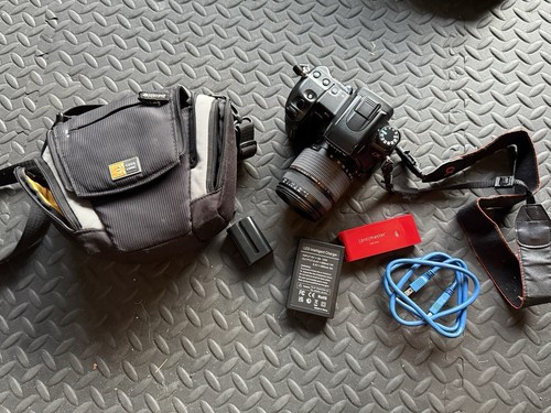 Sony Alpha DSLR-A700 - Tested, includes case, Promaster 18-200mm, 2 ...