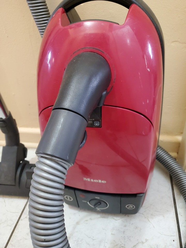 Miele Red S312i Canister Vacuum Cleaner W/ Powerhead Adjustable | eBay