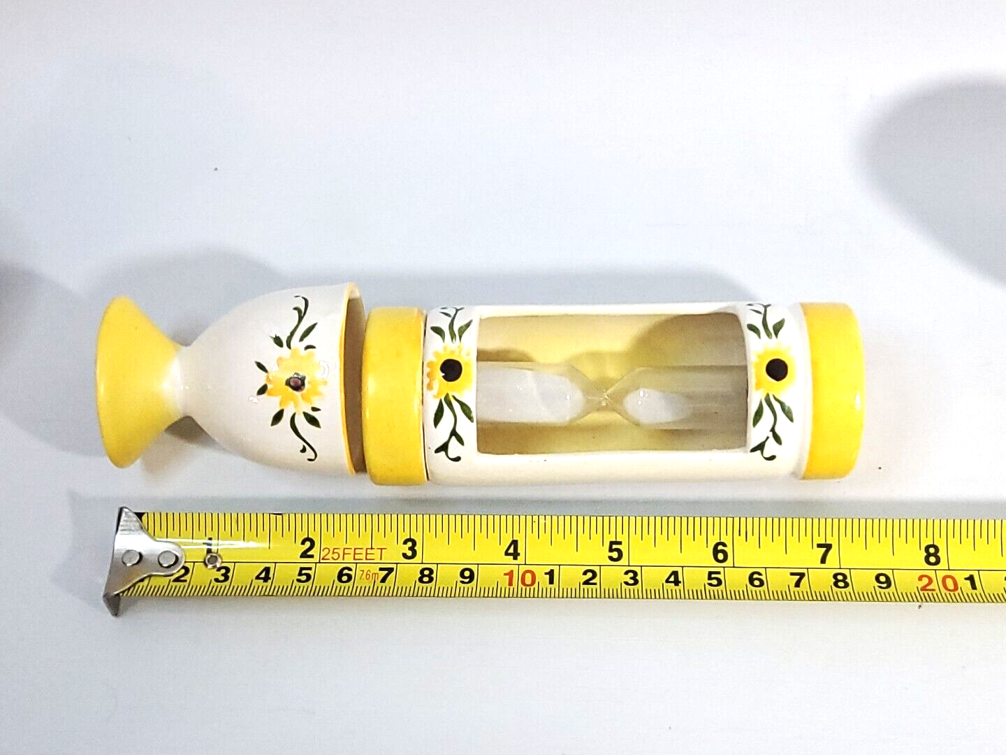 VINTAGE CERAMIC SAND TIMER & 3 Cups WITH FLOWERS Cracks Chips | eBay