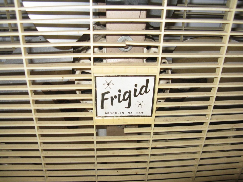 Vintage Frigid 3 Speed Box Fan Made In USA Model SP20 Brooklyn New York ...