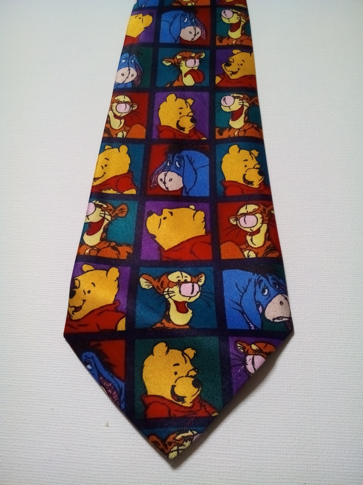 Winnie the Pooh Characters Cartoon necktie - Gem