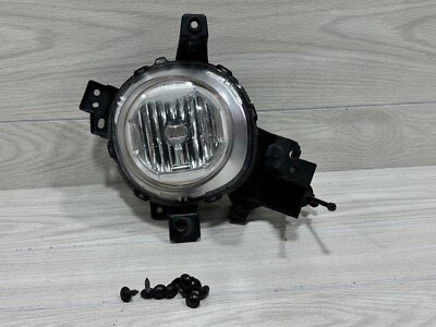 2017-2019 Kia Soul front fog light RIGHT / Passenger 92202-B2500 | eBay