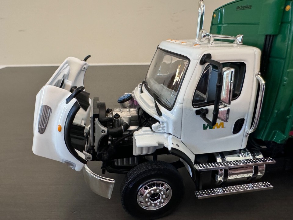 1/34 DCP/ First Gear- Freightliner M-2 Rear Loader (Waste Management) w ...