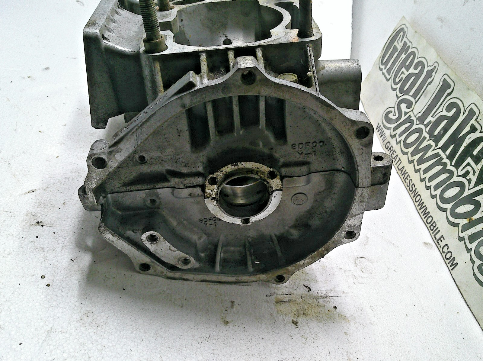 8DN-007605 Yamaha SRX 700 Triple Snowmobile Engine Crankcase Cases | eBay