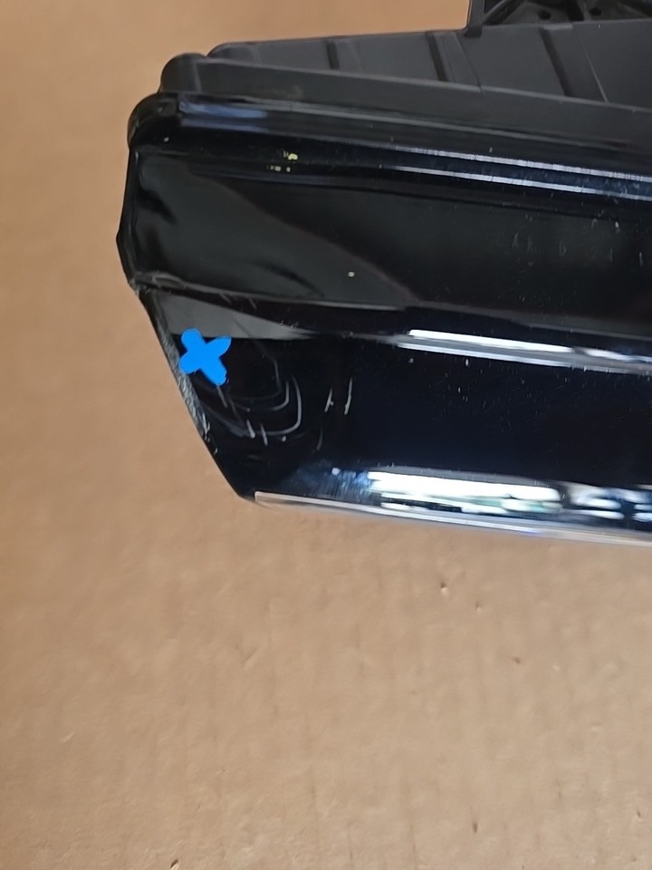 OEM 2024 CHEVROLET EQUINOX EV DAYTIME RUNNING LIGHT FRONT CENTER NICE ...