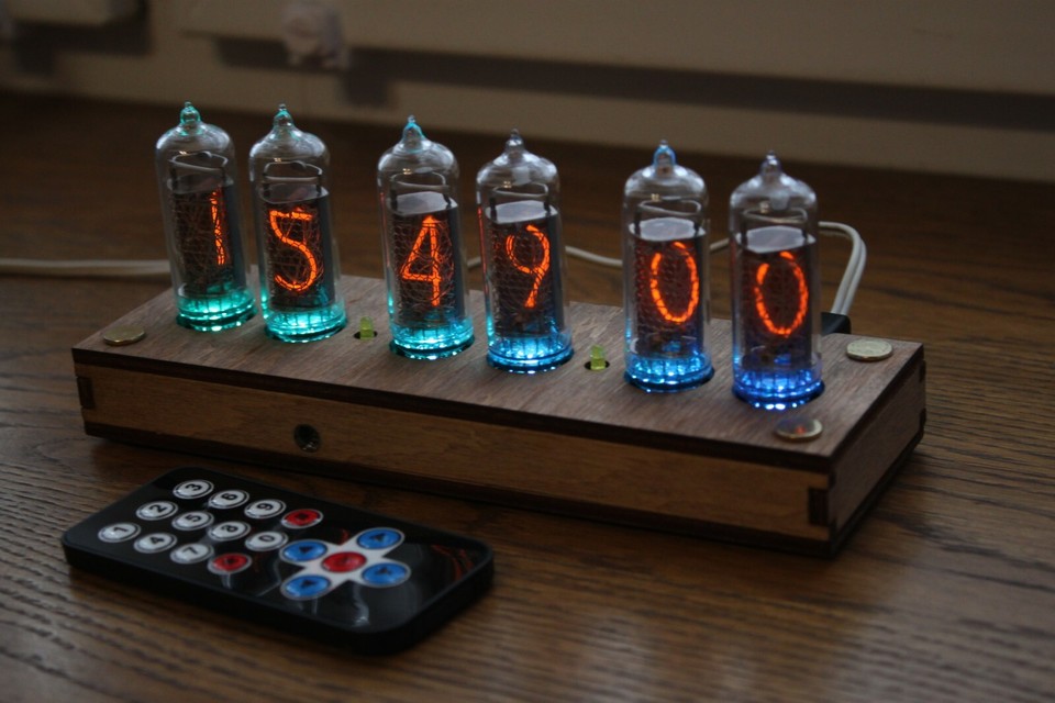 Nixie tube clock || include IN-14 tubes and plywood case || retro ...