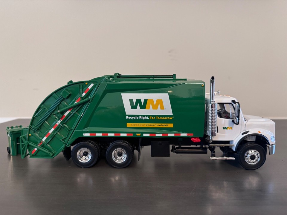 1/34 DCP/ First Gear- Freightliner M-2 Rear Loader (Waste Management) w ...