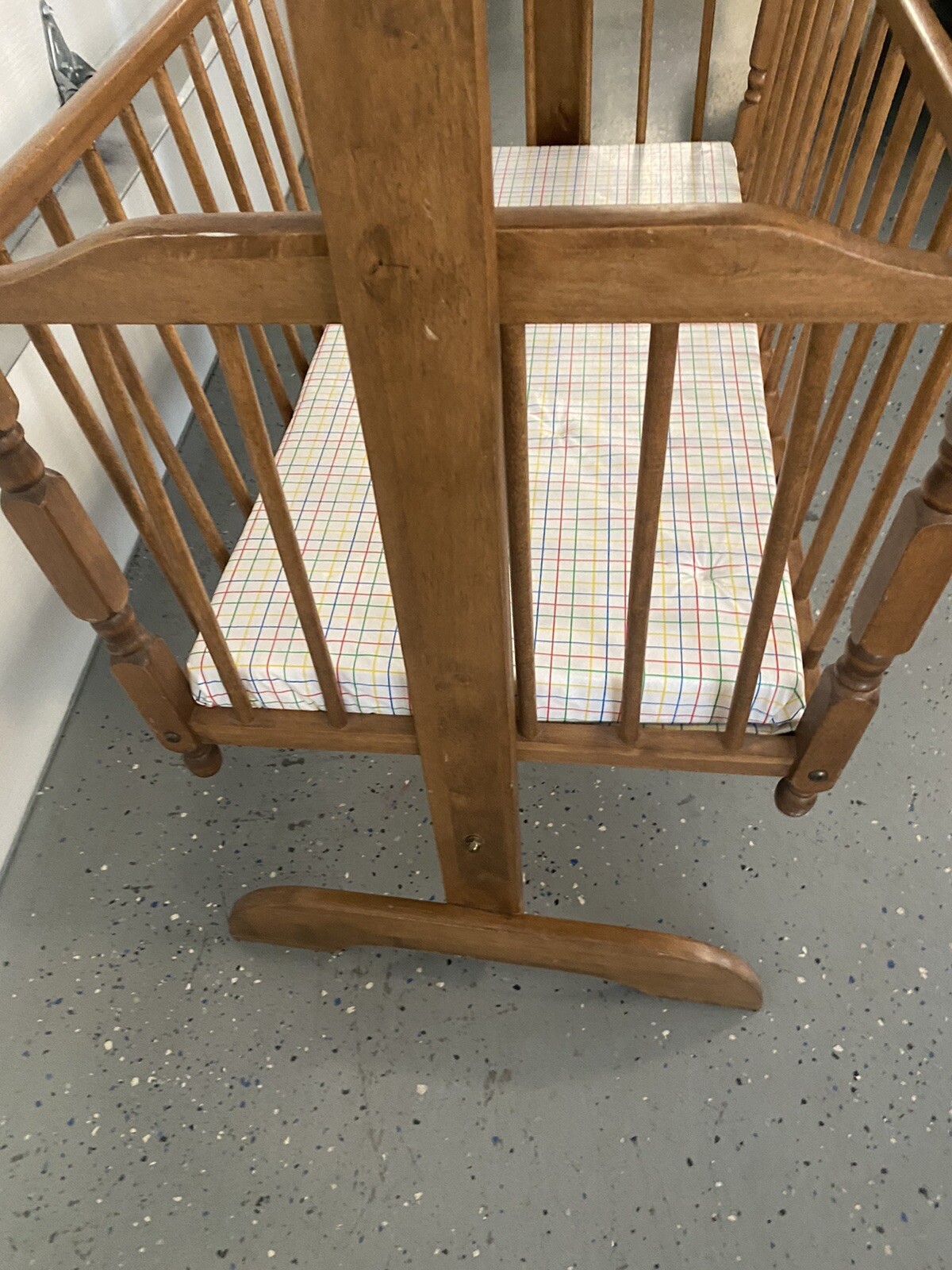 Vintage Wooden Spindle Portable Baby Cradle /Rocker/Crib | eBay