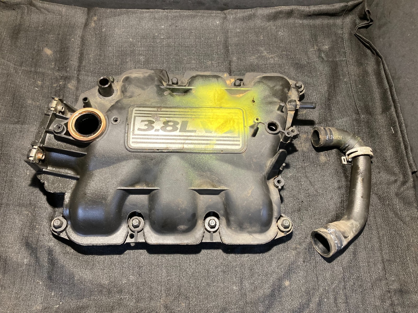 07-11 Jeep Wrangler Caravan 01-10 EGH 3.8L Upper Intake Manifold ...