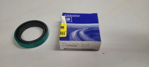 GENUINE GM Transfer Case Output Shaft Seal 14095609 NEW PROCESS 205 241 ...