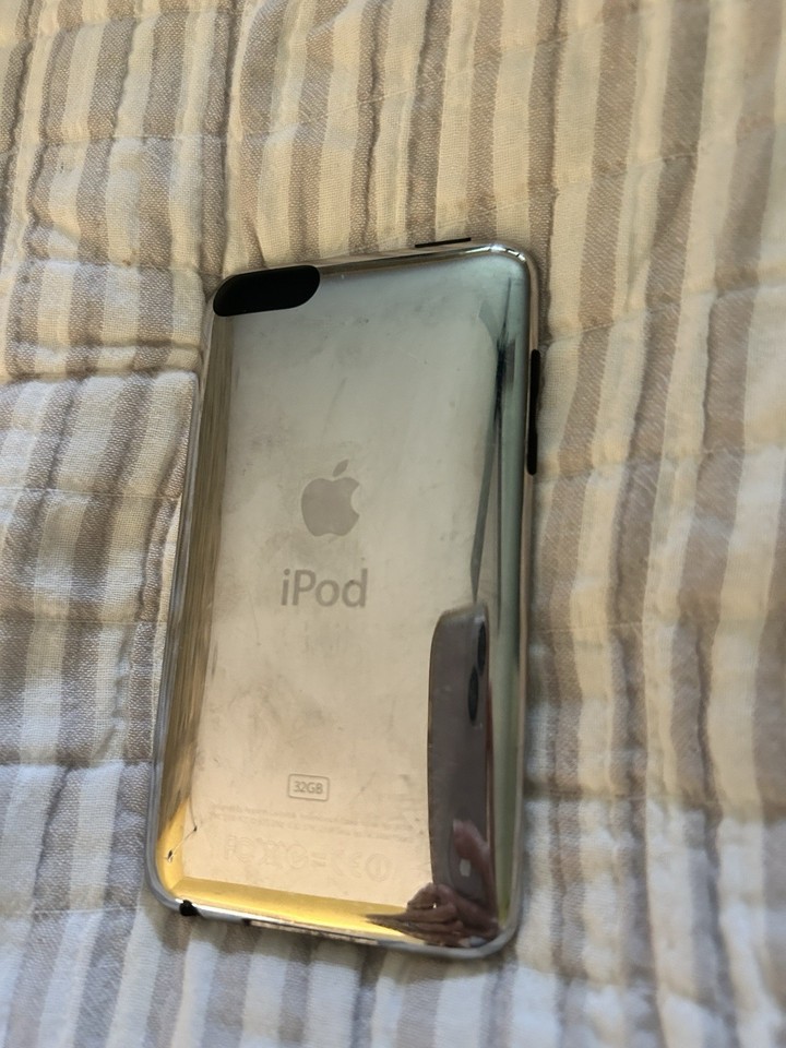 Apple iPod Touch 3rd generation 32 GB Model MC008LL | eBay