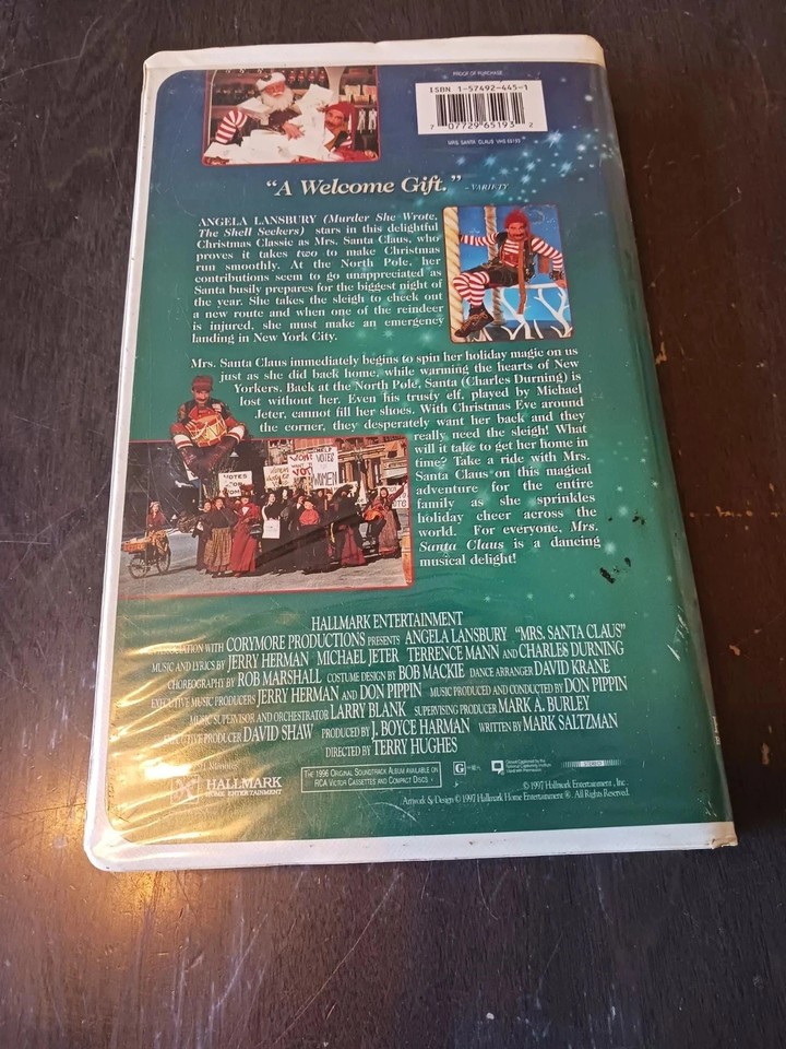 4 Comedy VHS Movies Mrs. Santa Claus, What’s Up, Doc?, Outrageous ...