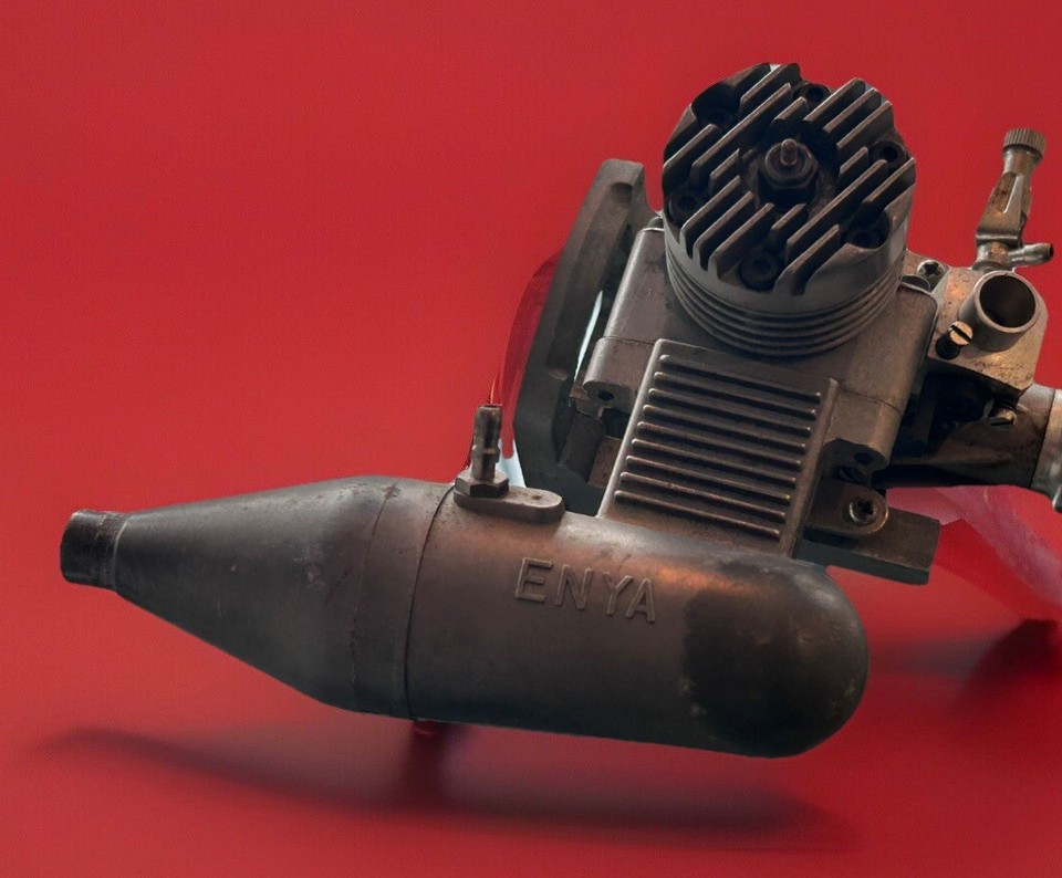 Vintage ENYA SS 40 Model 6301 By CONTROL LINE ENGINE COMPLETE WITH ...