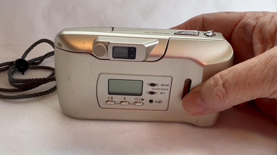 Olympus Stylus 120 35mm Weatherproof Point & Shoot Film Camera Zoom ...
