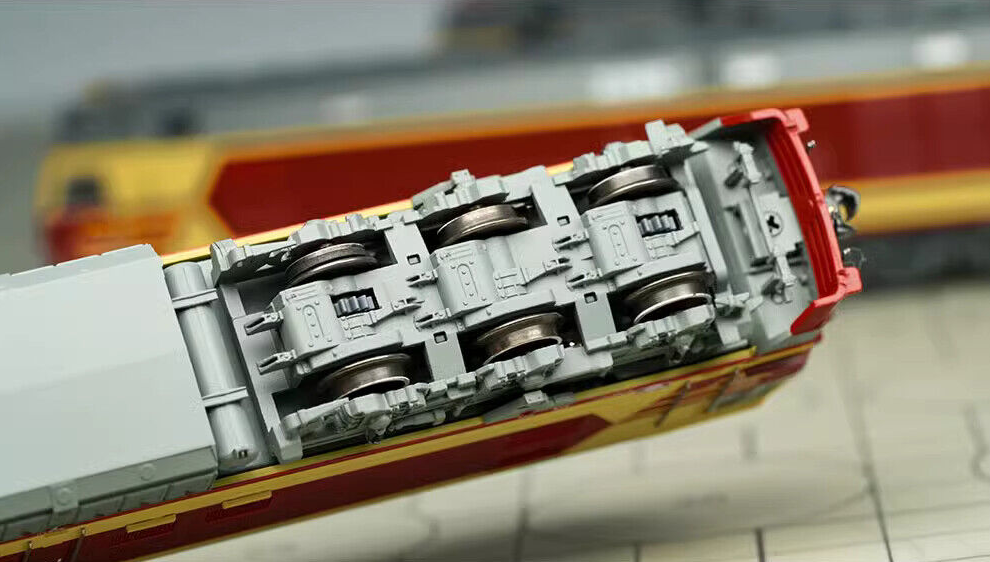 Charming China Railway DF4D Diesel Locomotive (DC) - N scale | eBay