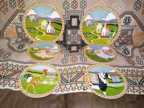 JIM SHORE BARNYARD - Country Church 2 11" & 4 8.5 Plates pig cow sheep ...