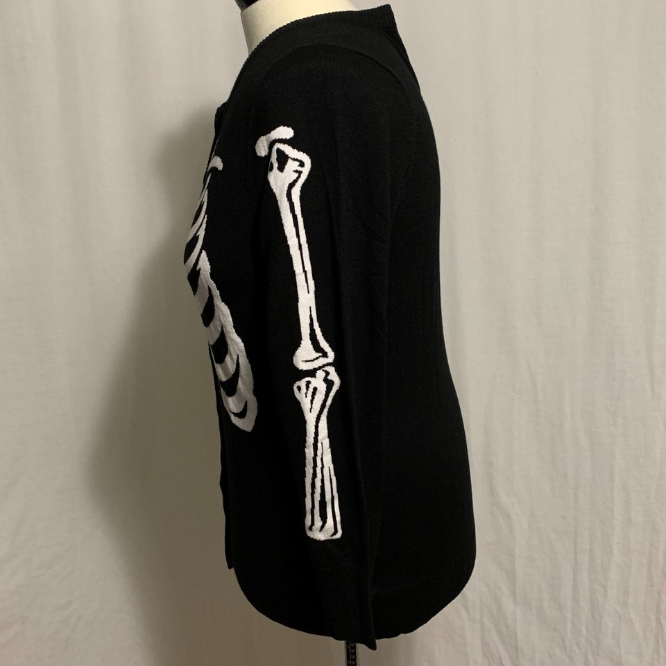 Torrid Sweater Skelton Bones Fitted Cardigan Halloween Black White Plus ...