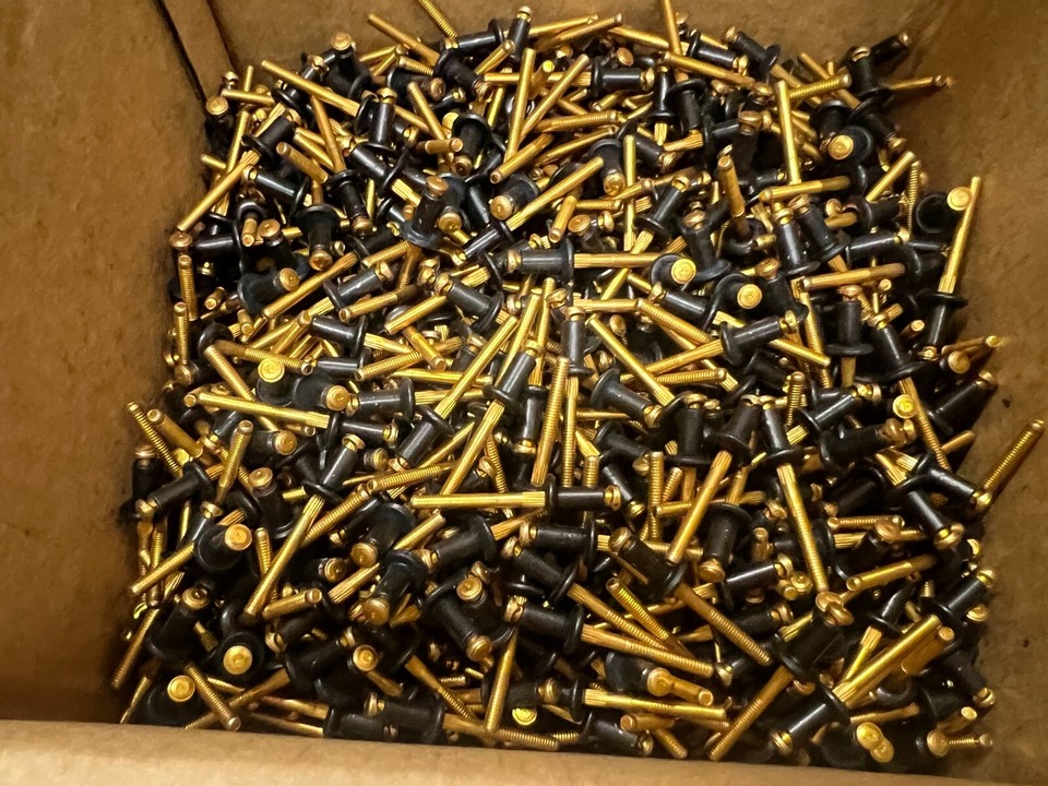 2000 PCS Huck International Fastener Standard Structural Blind Rivets ...