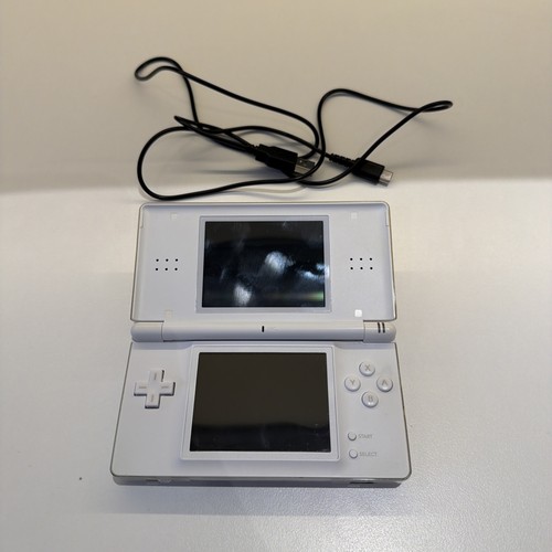 AUS Nintendo DS Lite White Handheld System with DS Cable (Tested ...