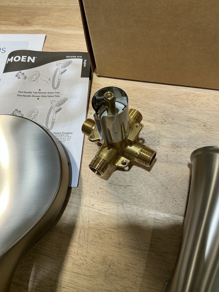 MOEN Brecklyn Single Handle 6-Spray Tub Shower Faucet w/ Magnetix ...