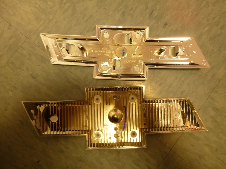 2016 to 2018 Silverado 1500 front and rear emblems 23236301 22786435 ...