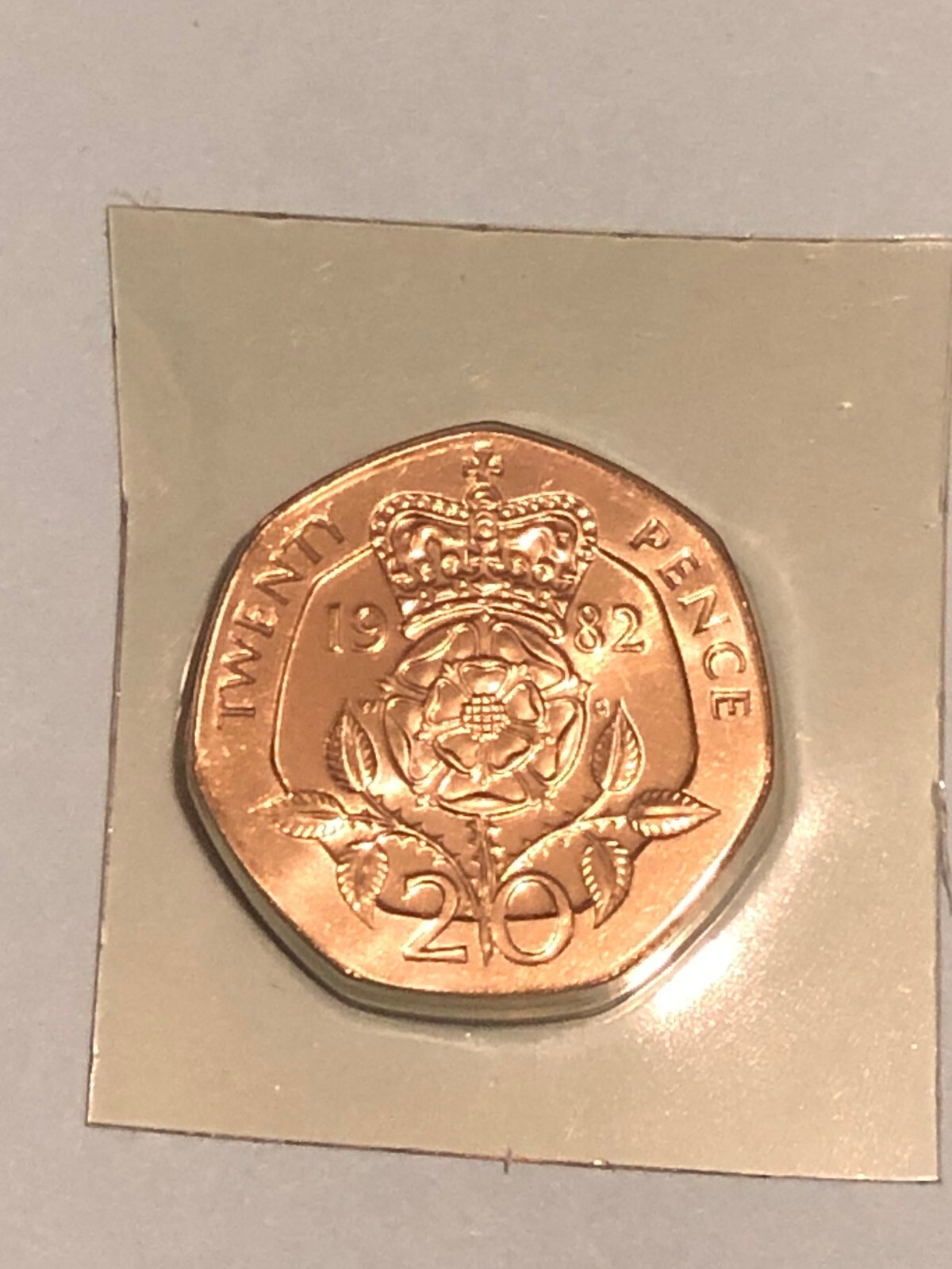 1982 20p Twenty Pence Coin Tudor Rose First Year of Issue Uncirculated ...