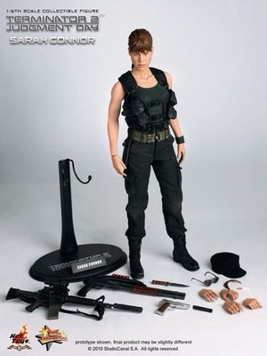 Hot Toys MMS119 Terminator 2: Judgment Day Sarah Connor 1.0 1/6 Figure ...