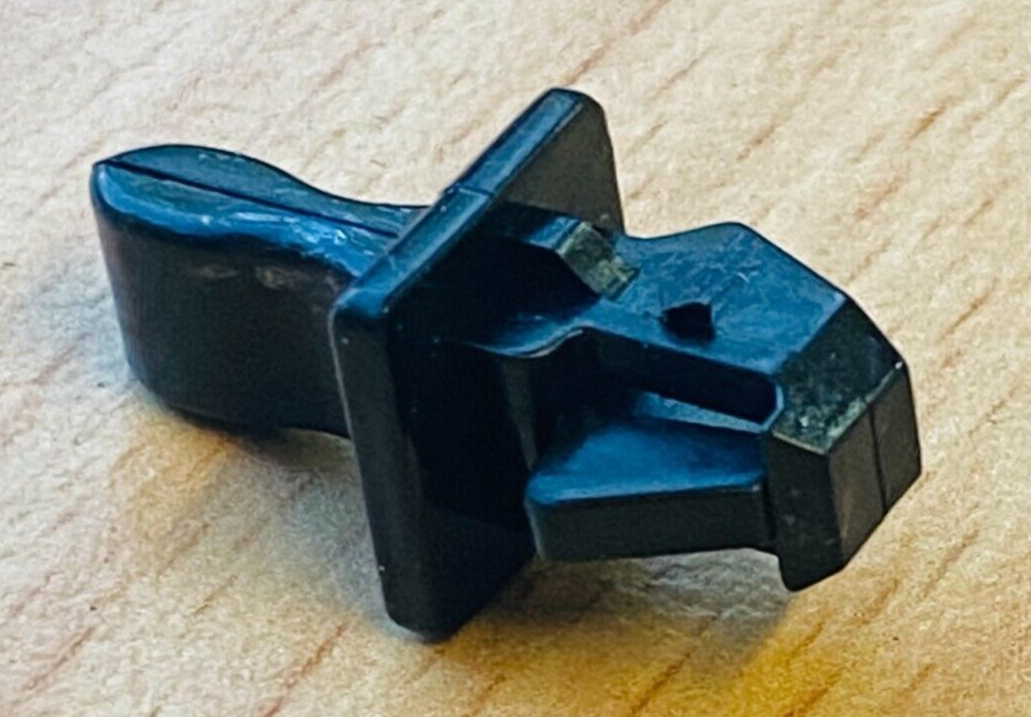 VL CENTRE CONSOLE HIGH RISE LID PIN CLIP, CALAIS TURBO HDT BROCK LE ...