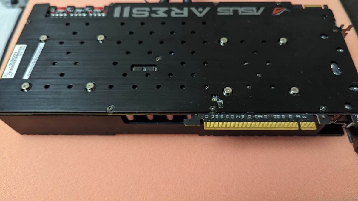 Asus Rog Ares Ati Asus Ares II Limited Edition Dual GPU Crossfire