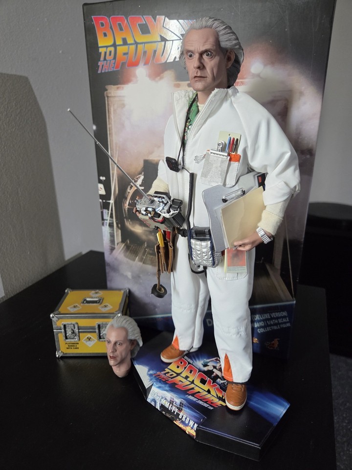 Hot Toys 1/6 Back To The Future Doc Emmett Brown MMS610 12" figure ...