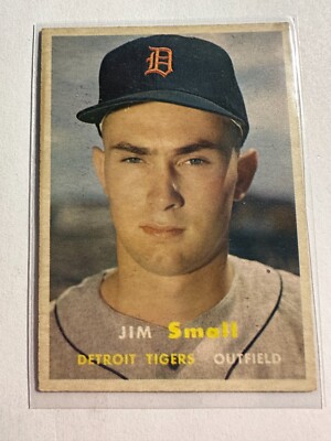 K72,506 - 1957 Topps #33 Jim Small | eBay