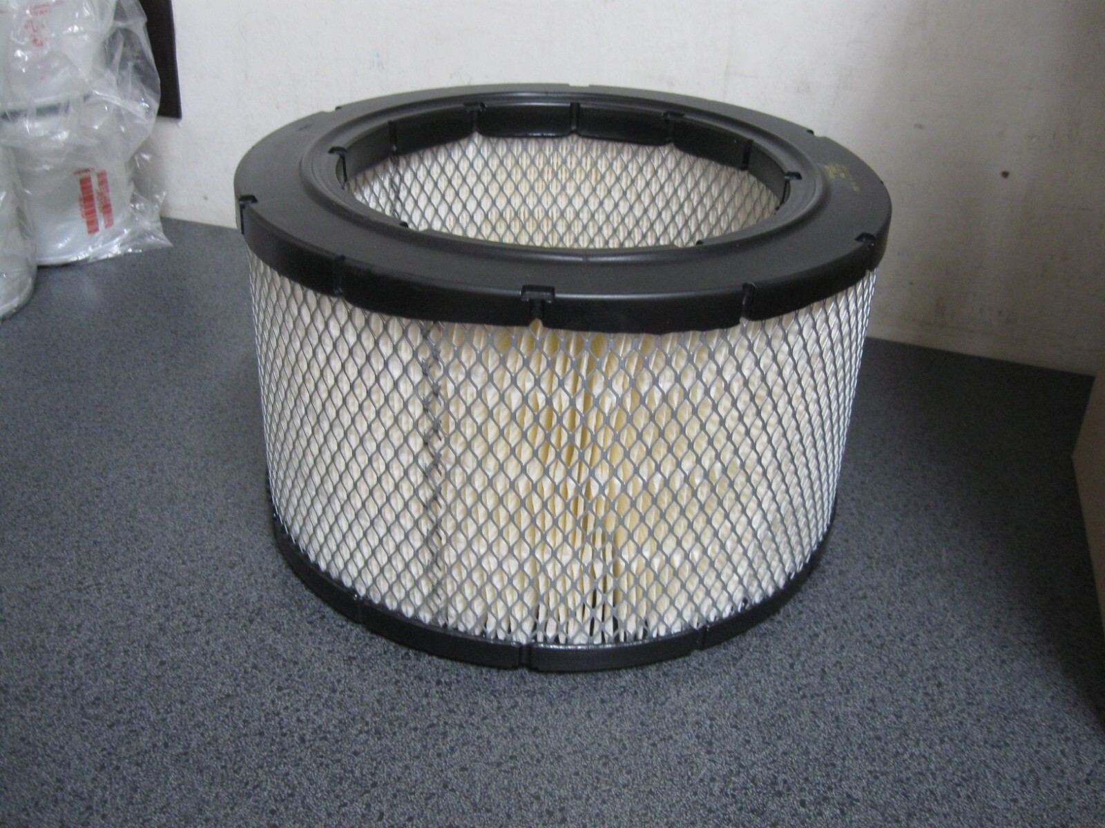 Donaldson Air Filter P181188 Fleet Af1878 Napa 6204 WIX 46204 FRAM ...