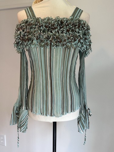 KAELYN MAX Ruffle Feather Like Strap Off Shoulder Top Vintage Style 90s Y2K | eBay