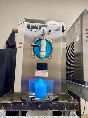 Frozen Drink & Slush Machines - Taylor 430-12 Frozen
