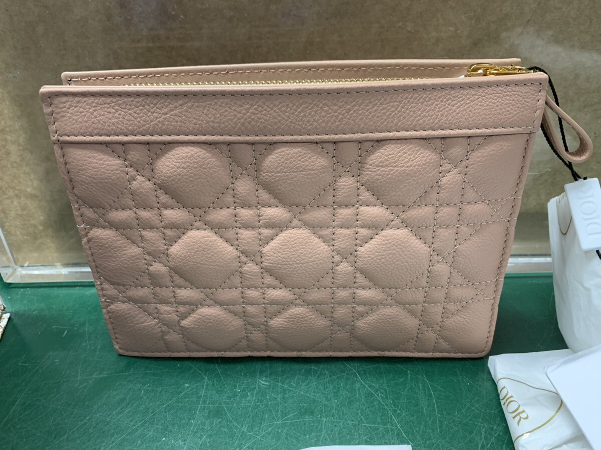Christian Dior Caro Zipped Pouch with Chain - Rose Christian Dior Caro Zipped Pouch with Chain - Rose