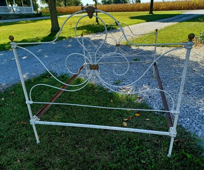 1900-1950 - Antique Brass Or Iron Bed Rails