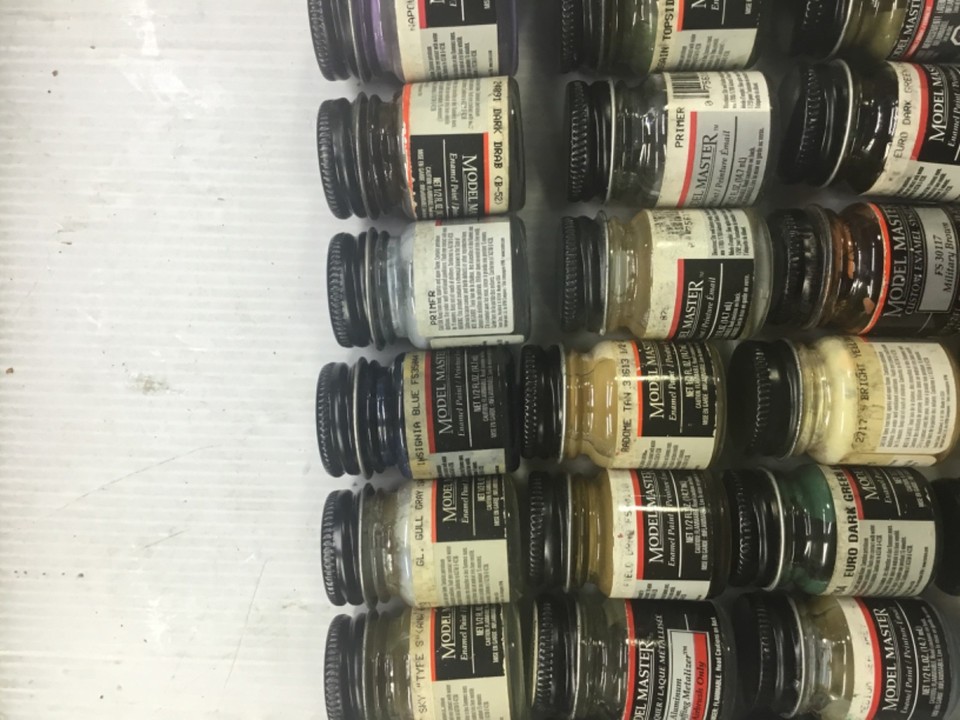Model Master Enamel Paint L.ot of 28 | eBay
