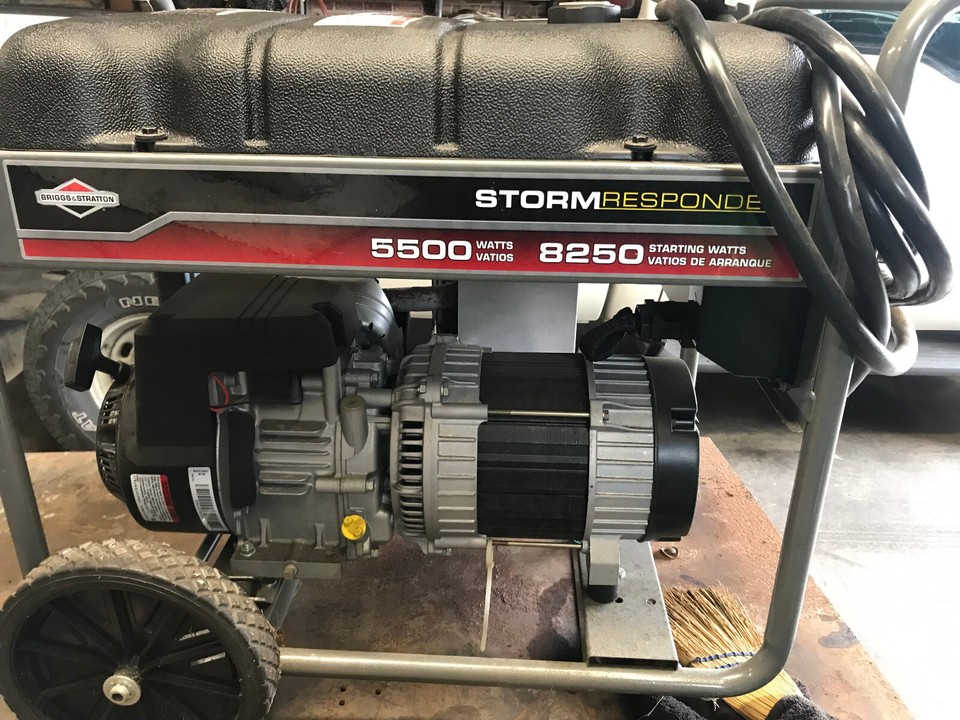 NEW BRIGGS & STRATTON 5500 WATT STORM RESPONDER GENERATOR 8250 "LOCAL ...