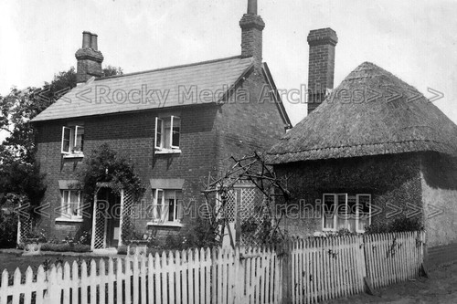 Abf-89 Sunnyside Cottage, Braemore Village Nr Fordingbridge, Hampshire ...