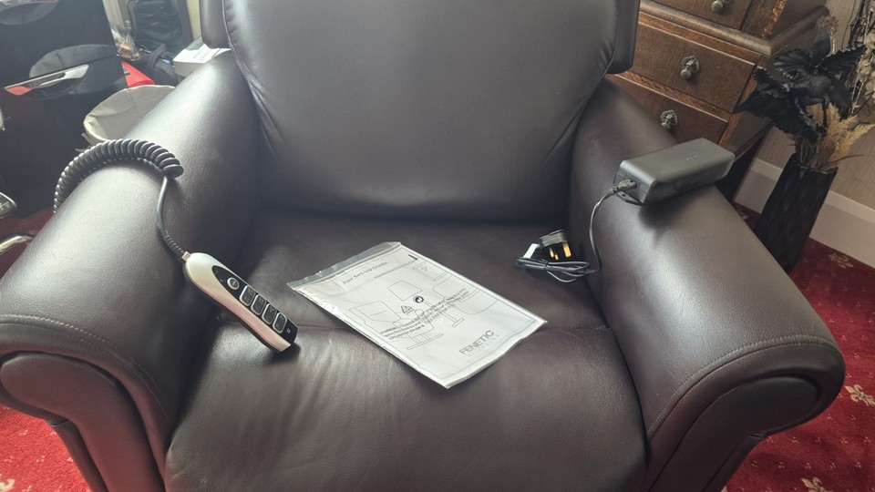 Real Leather Riser Recliner Chair | eBay UK
