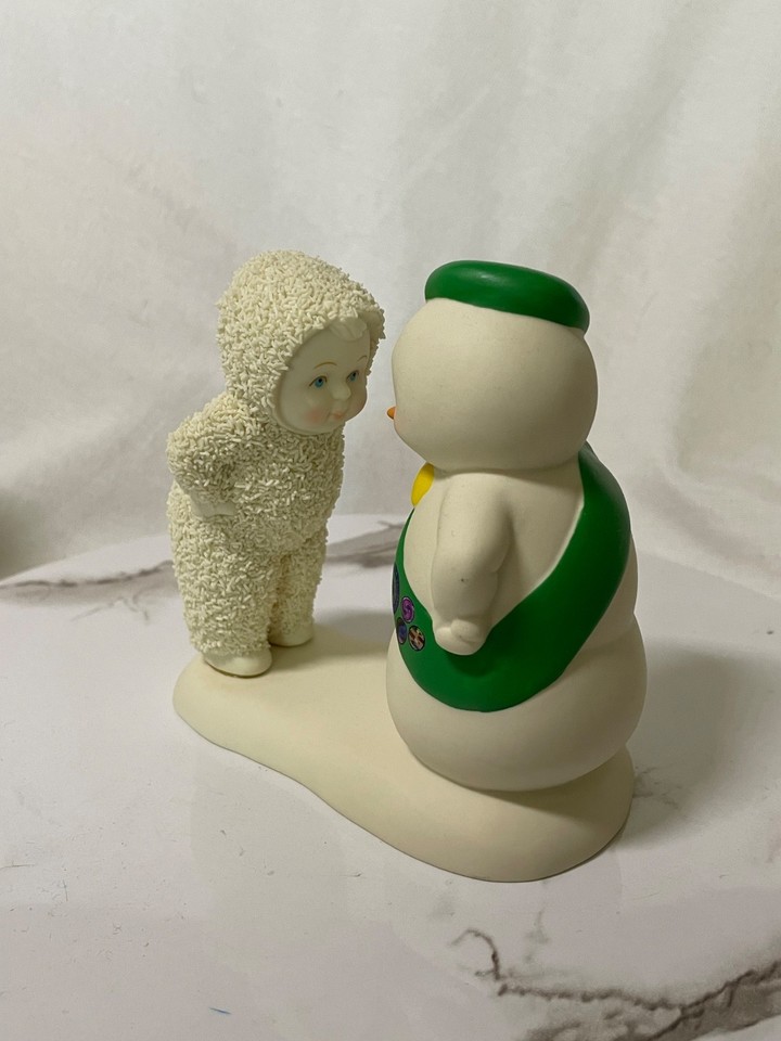 Snowbabies Snow Babies Dept 56 Girl Scout 2016 Making New Snow Friends ...