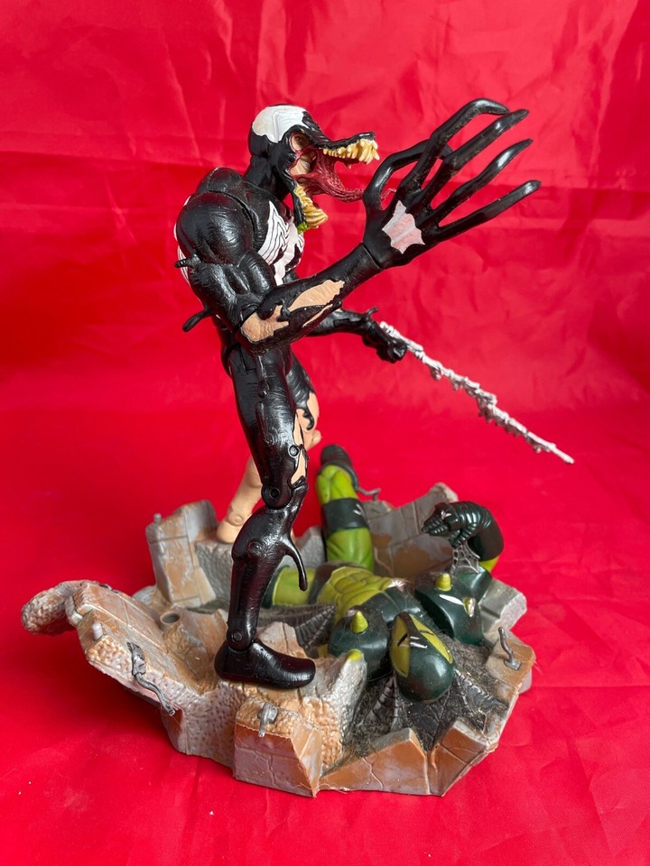 Q Marvel Legends Venom Spider-Man Classics Series 1 Complete Wand Not ...